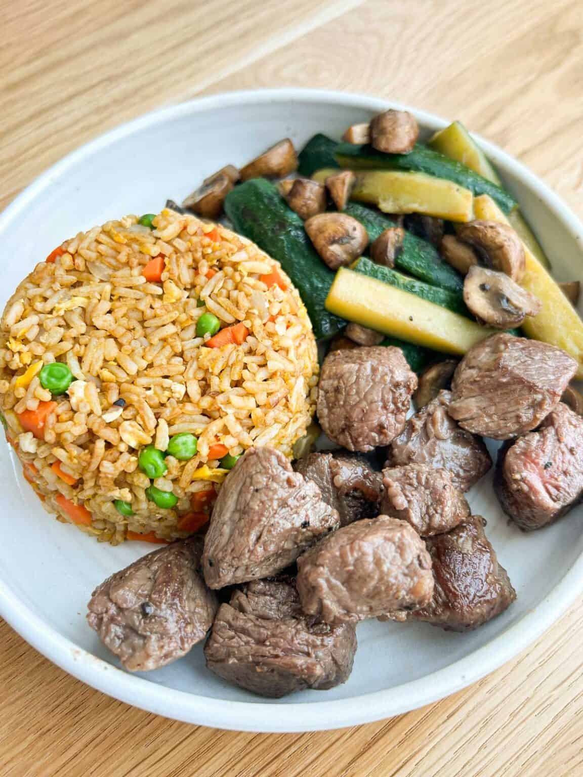 Easy Hibachi Beef Bowl Recipe - Trang's Kitchen Table