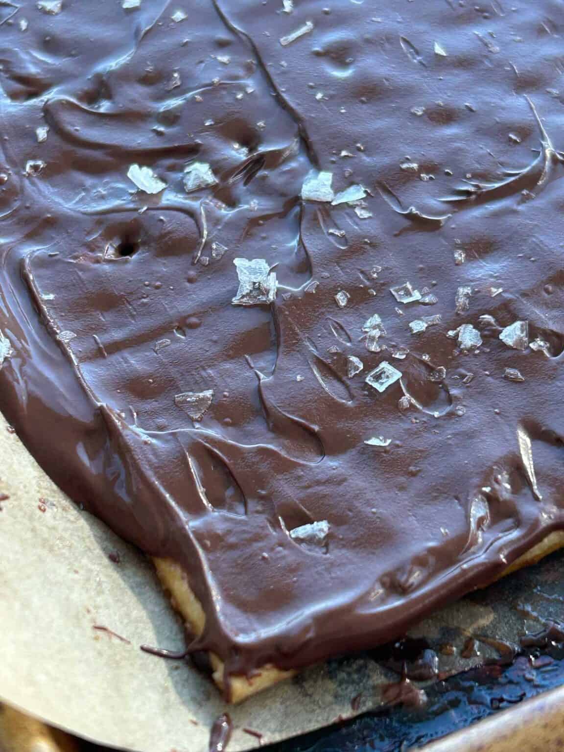 Umami Saltine Cracker Toffee (Fish Sauce Saltine Cracker Toffee ...
