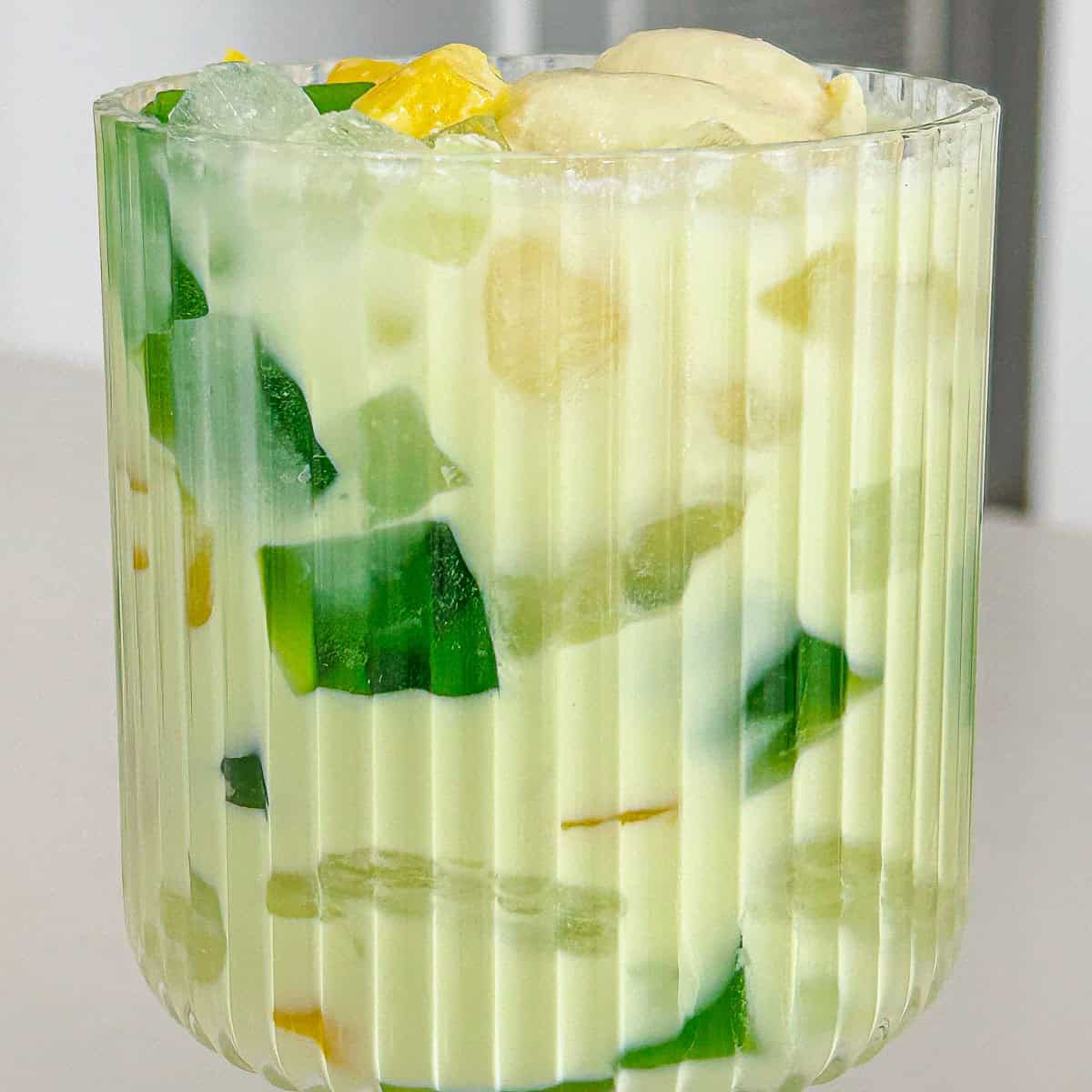 Classic Che Thai Vietnamese Fruit Cocktail Trang S Kitchen Table